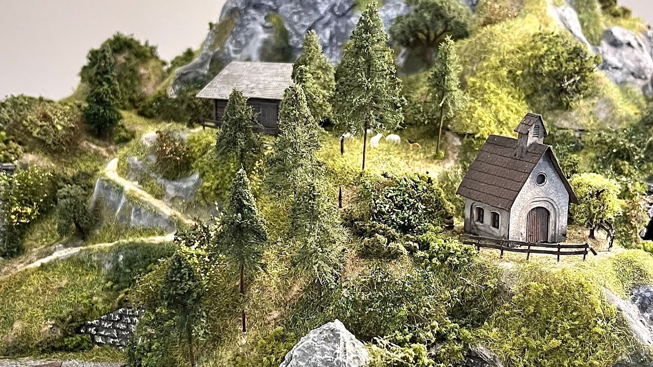 Z Scale scenery - YouTube