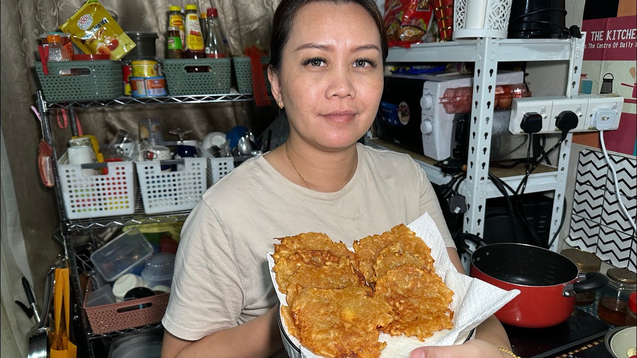 Suriati Masak Lempeng Ubi Kayu Untuk Anak² Sarapan Ke Sekolah - YouTube