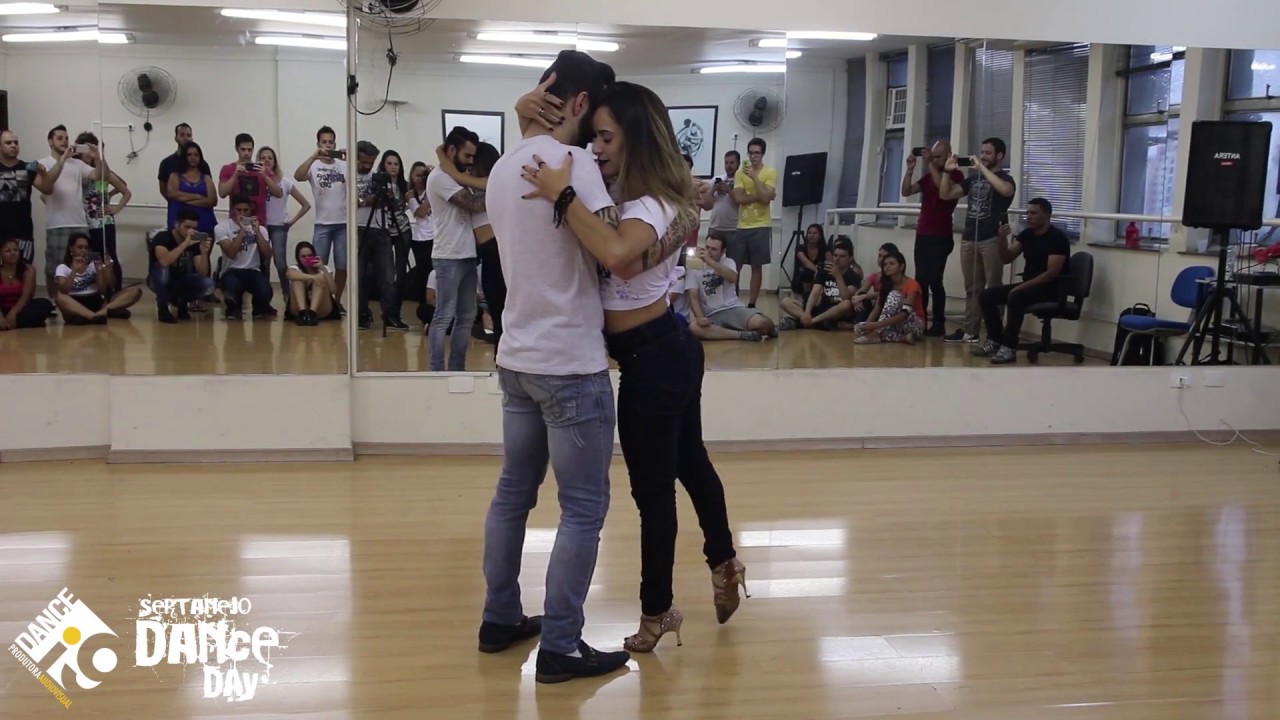 Abraço Eder e Carol - Sertanejo Dance Day 2016 - YouTube