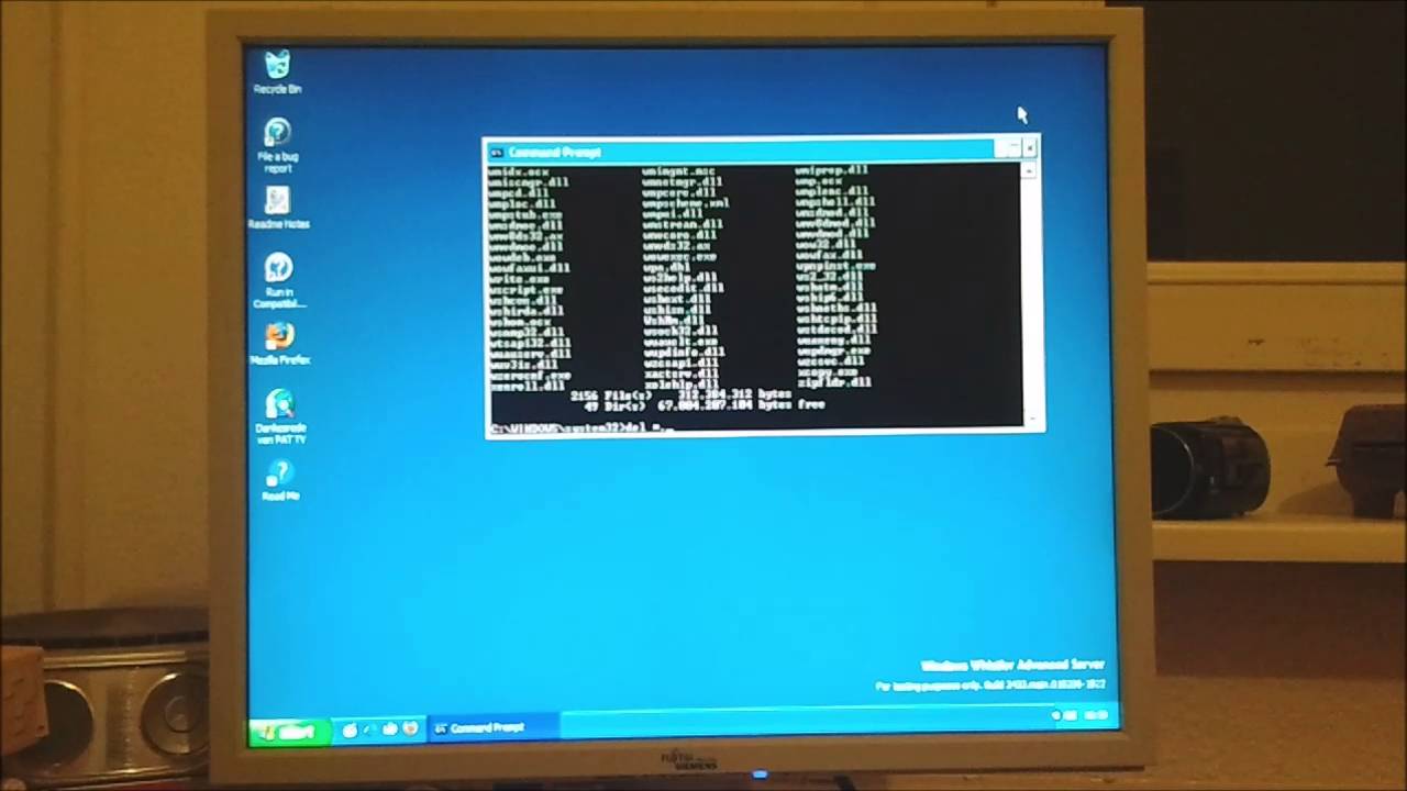 Windows Whistler Advanced Server Build 2433 Destruction - YouTube