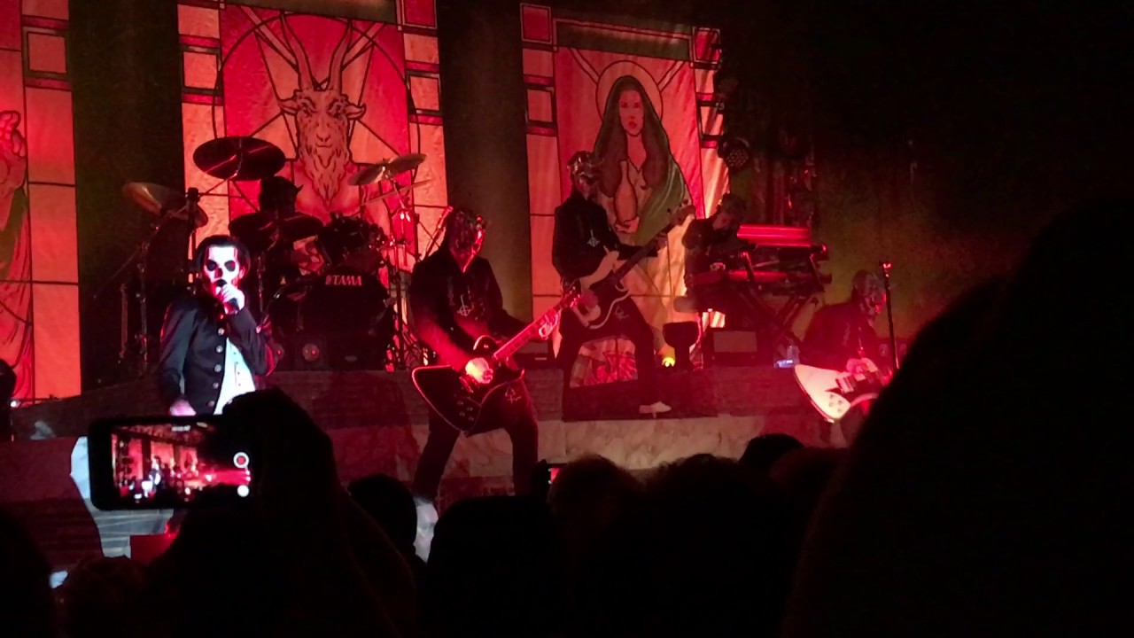 Ghost - Ghuleh / Zombie Queen - Live at O2 ABC Glasgow, 2017 - YouTube