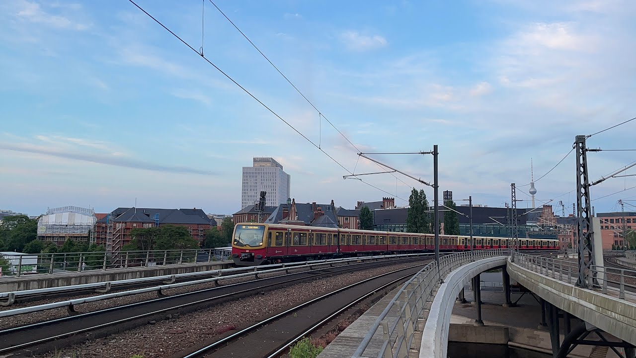Mitfahrt auf der S9 von Berlin Hauptbahnhof bis Berlin Westkreuz - YouTube