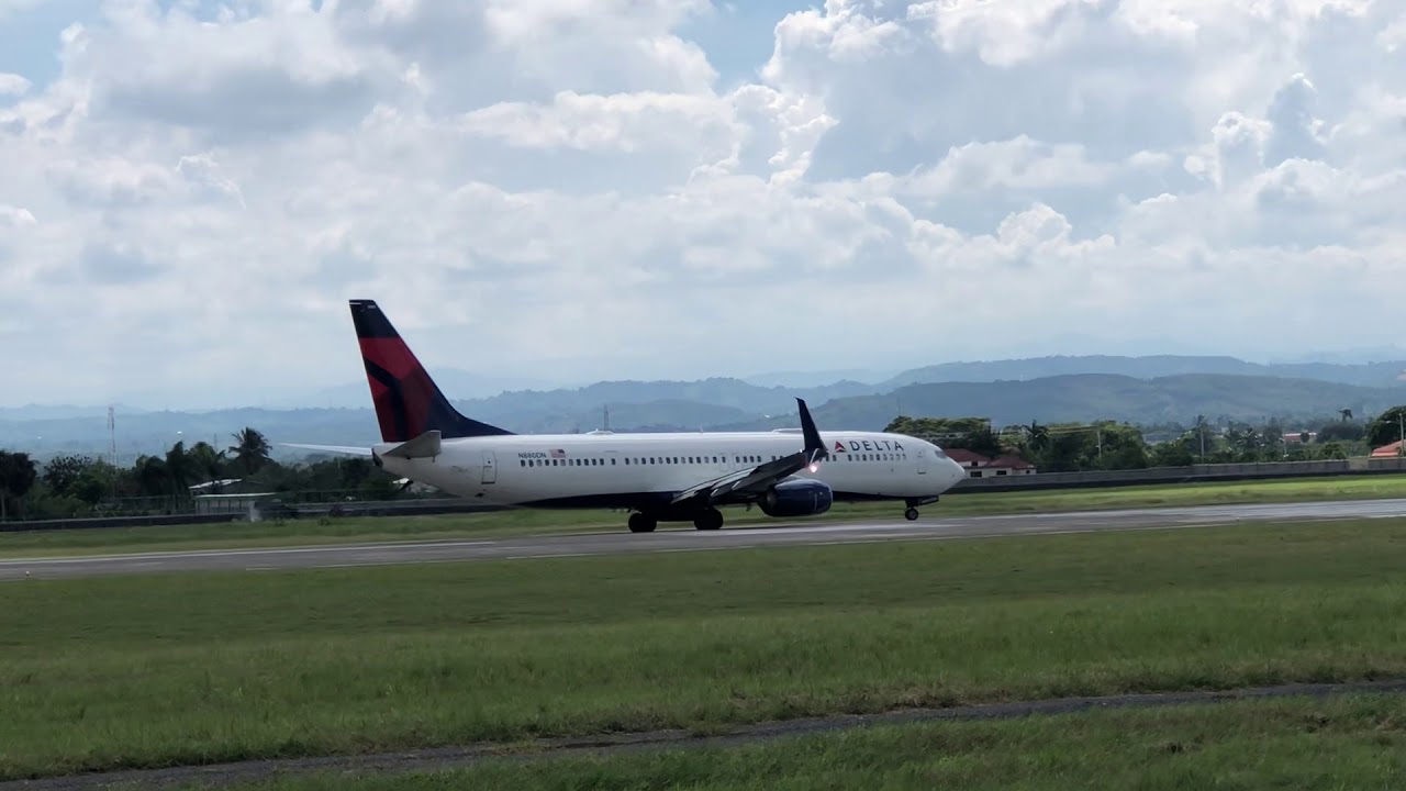 Delta STI-JFK B739 - YouTube