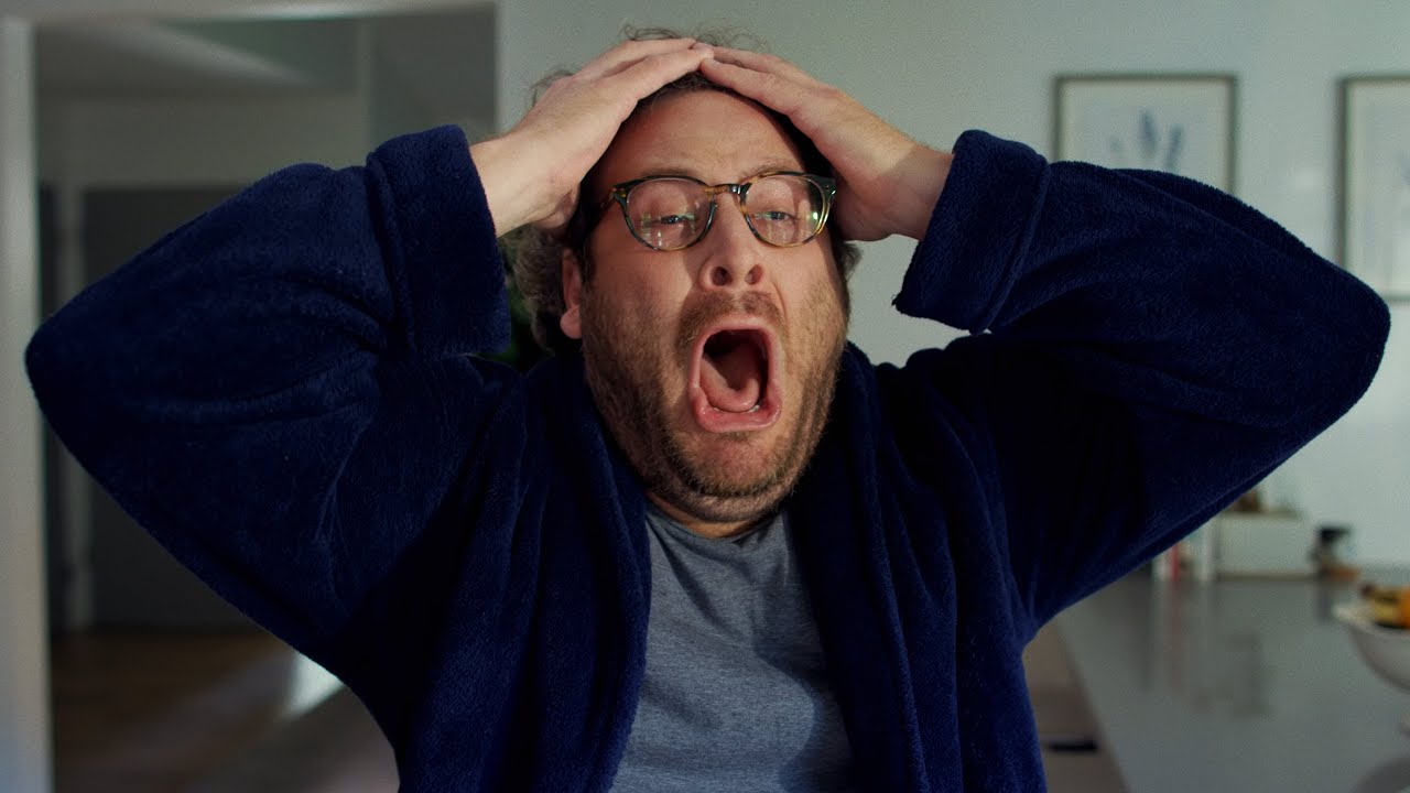 The scariest commercial ever. - YouTube