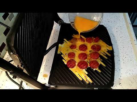 TOST MAKİNESİNDE SUCUKLU YUMURTA TARİFİ