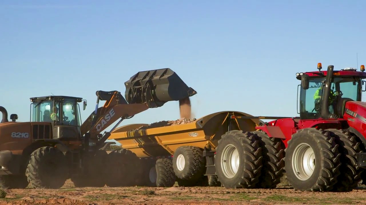 steiger quadtrac wheel scraper tractor - YouTube