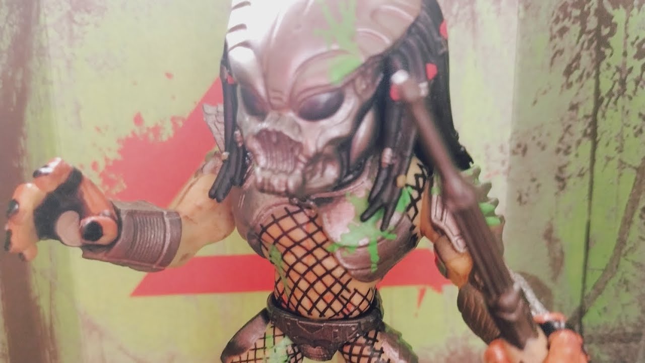 The Loyal Subjects Guardian Predator action vinyl toy unboxing # ...