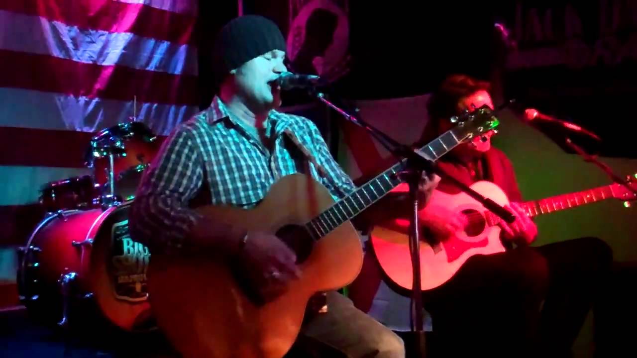 Greg Barnhill House of Love~~Live - YouTube