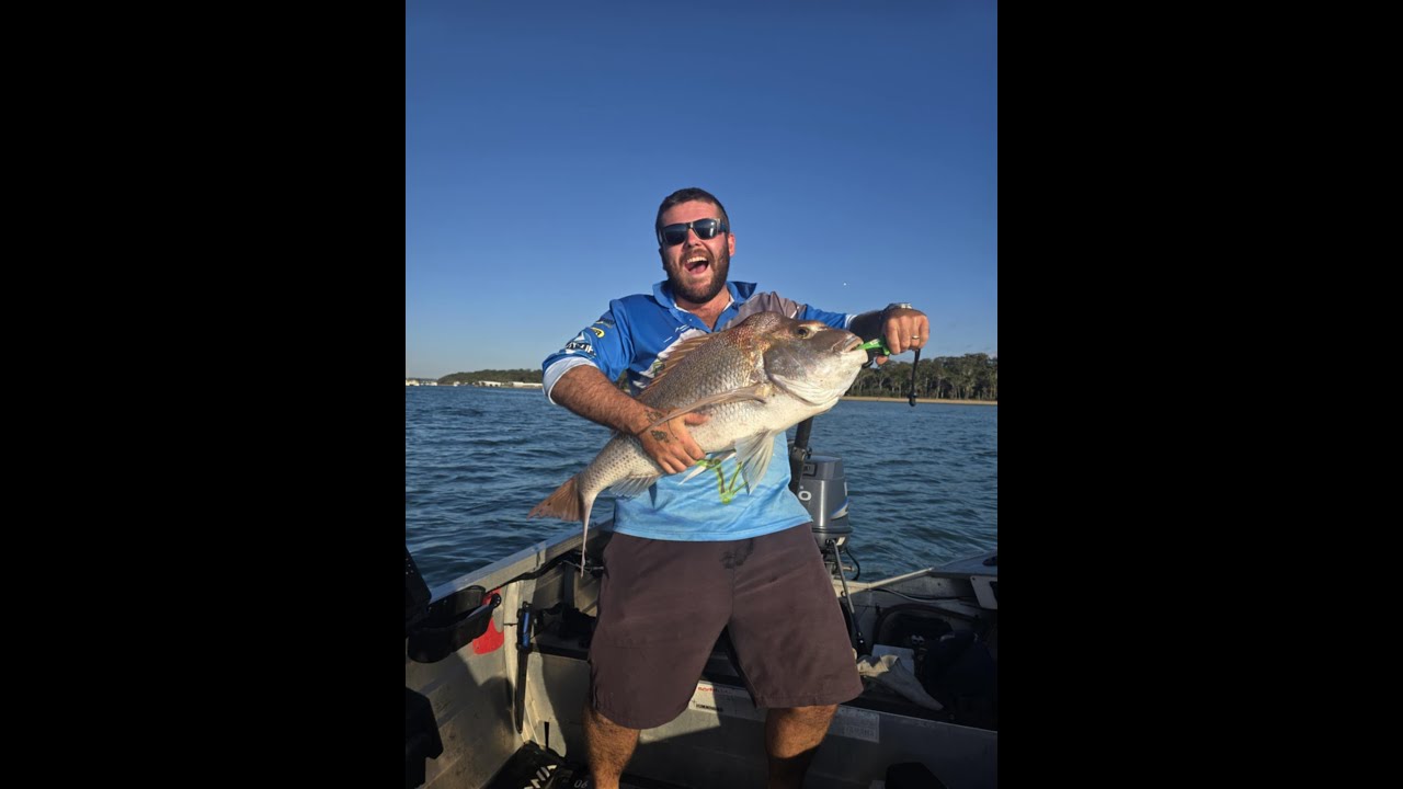 90 CM SNAPPER IN 5 METRE'S OF WATER! || Episode 3 - RIGHT INSIDE THE ...