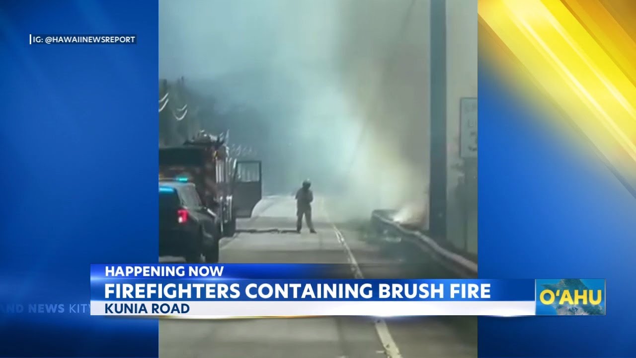 Firefighters battle brushfire on Kunia Road - YouTube