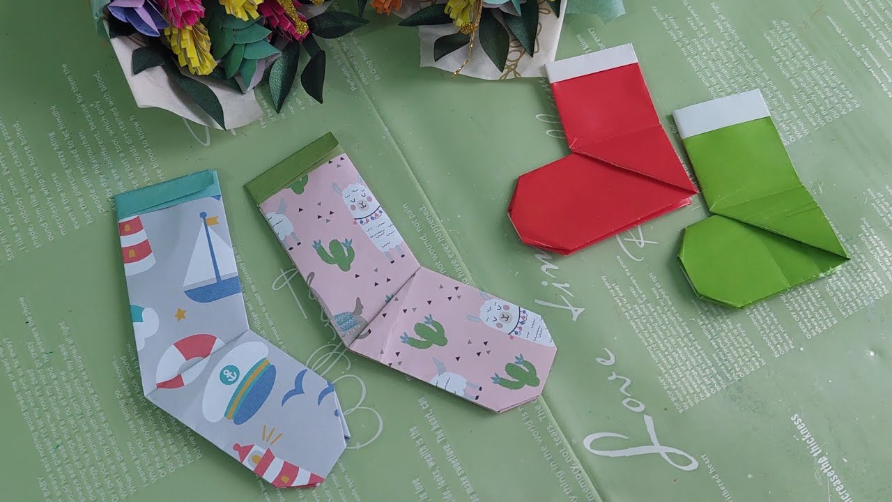 Origami Kaus Kaki ♡ Origami Socks ♡ How to Make Paper Socks - YouTube