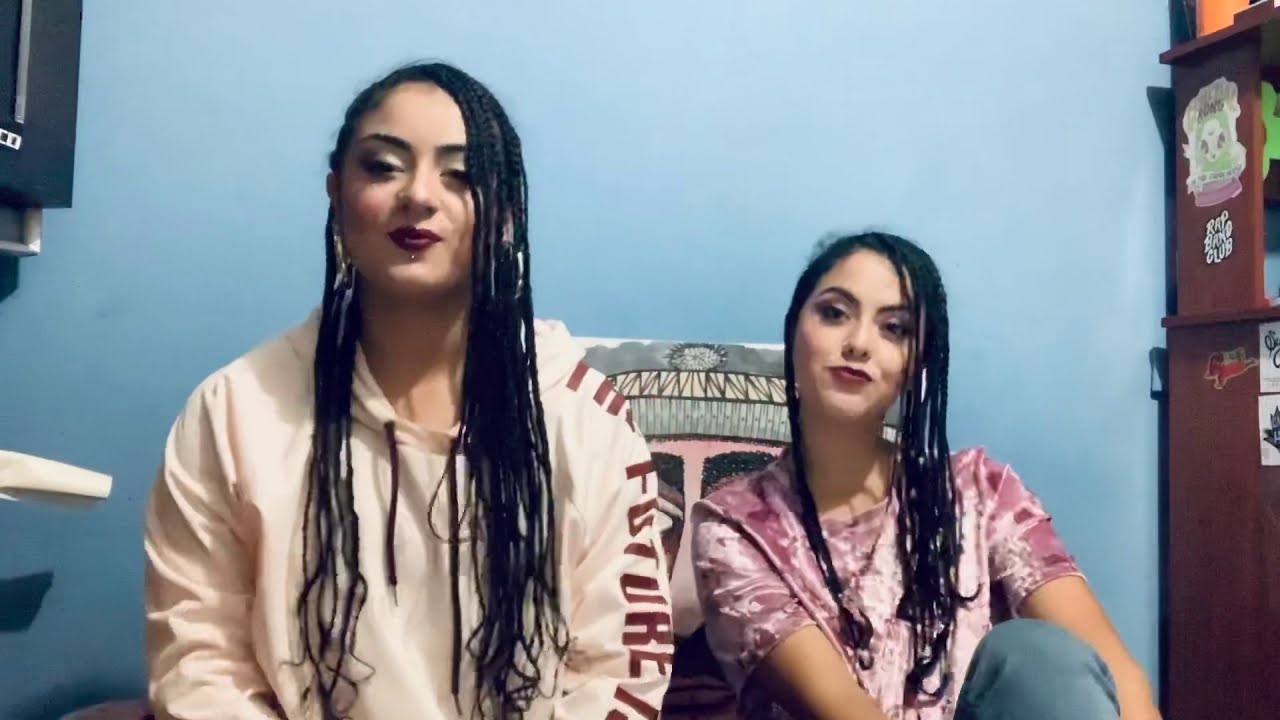 La Mari Mesias - "Amor De Red Social" (feat. Angela Mesias) - YouTube
