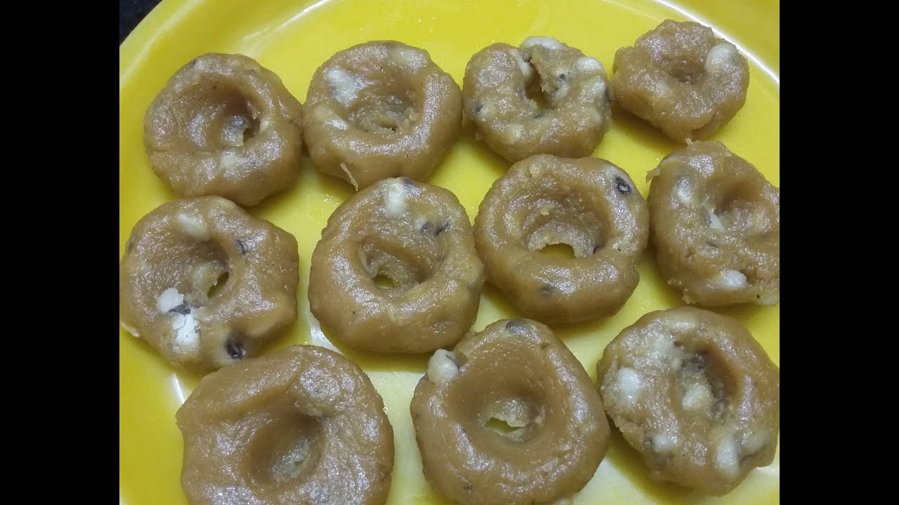 Karadaiyan nonbu adai or nombu adai/Sweet kozhukattai recipe in tamil ...