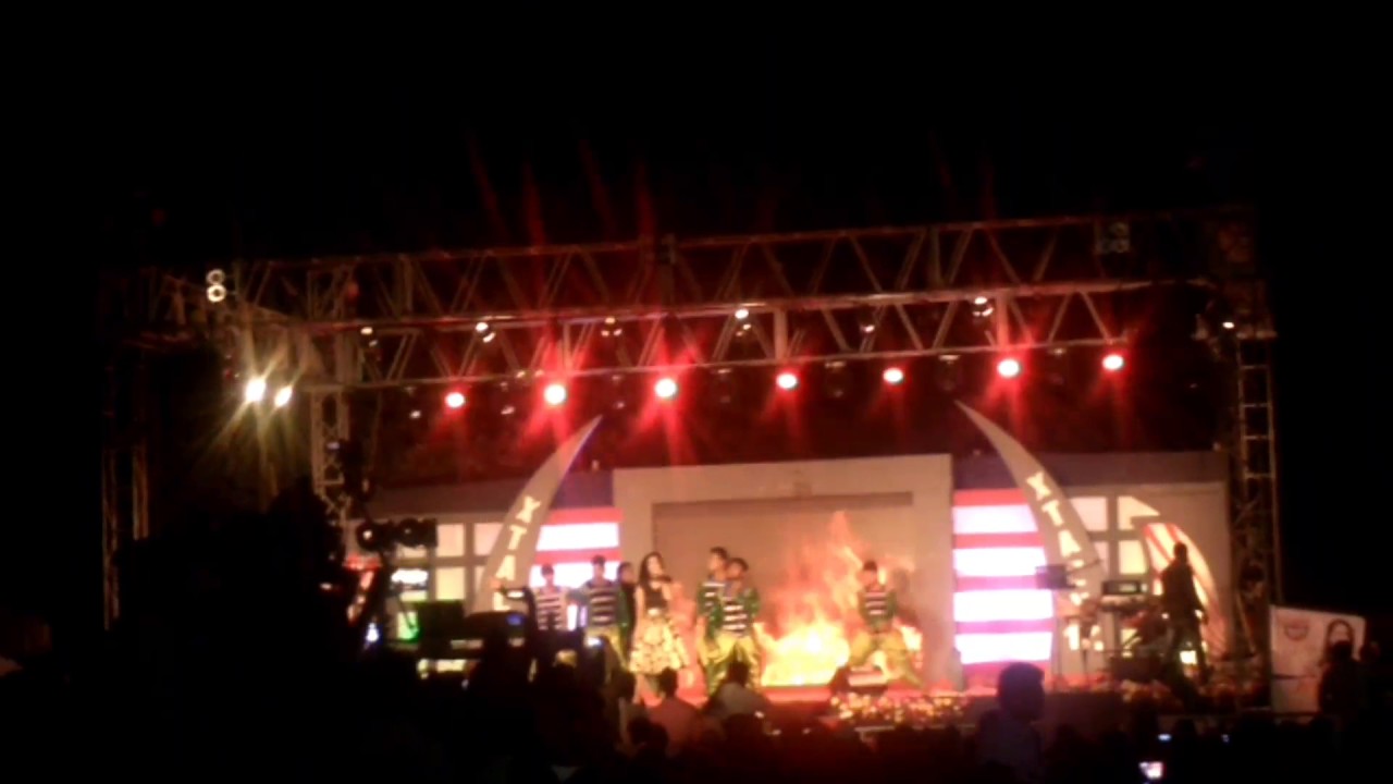 Biet bhadrak 2k17 fast song rupali jagga - YouTube