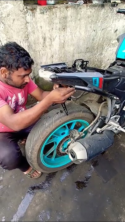 2022 Mt-15 v2.0 tail tidy installation Modified #short #viral #mt15v2 #mt15 #yamaha - YouTube