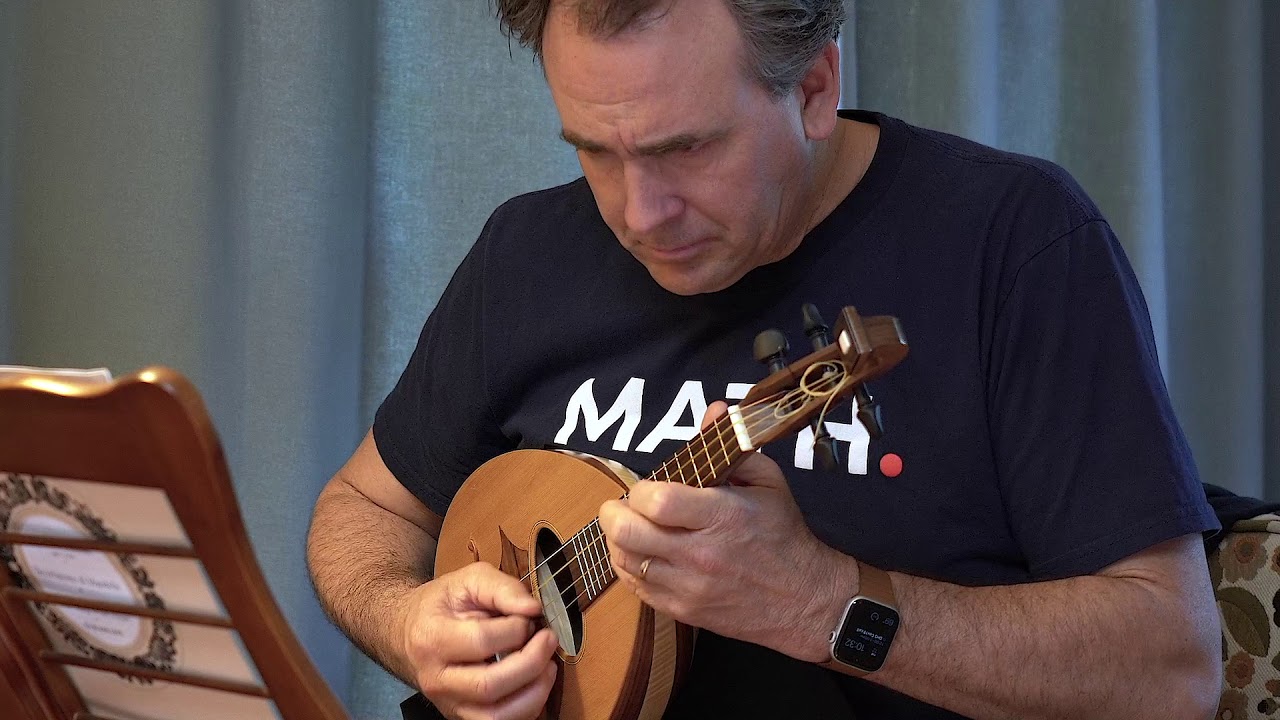 Francesco Piccone's (1685-1745) Divertimento di Mandola, for solo ...