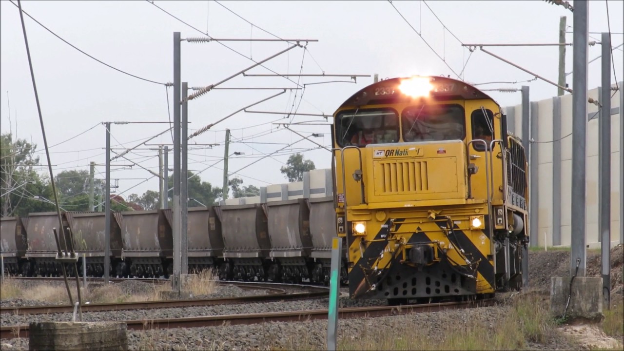 Queensland Trains between Goodna and Redbank on 18th May 2017 - YouTube
