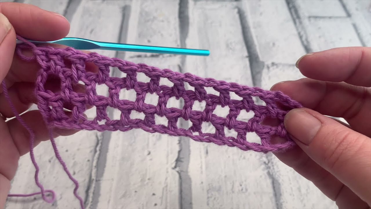 How to crochet Offset Mesh Stitch Tutorial - YouTube
