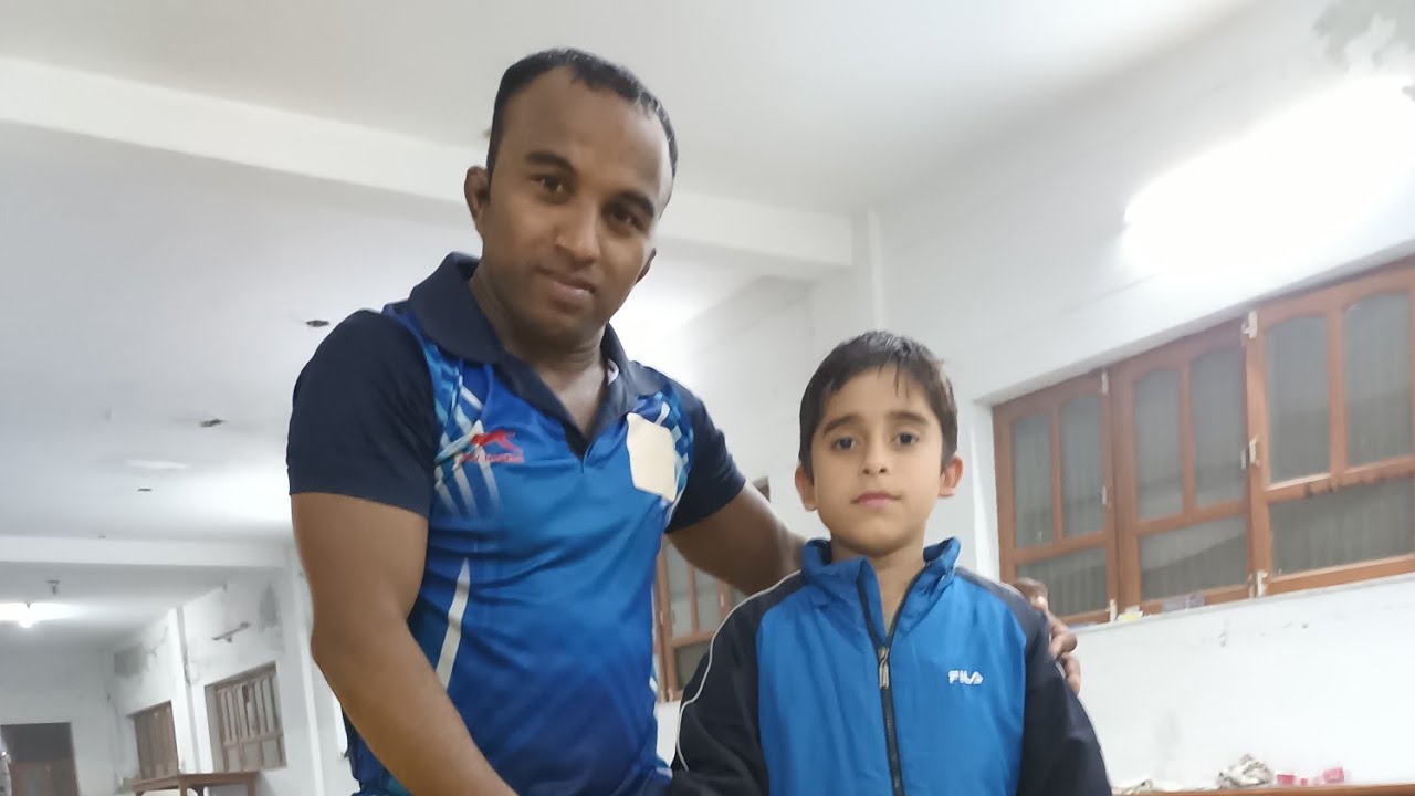 Chote Bache ke seth aaise karen practice... - YouTube