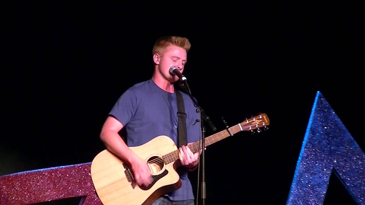 2014 WKDZ Country Showdown - Austin Gee - YouTube