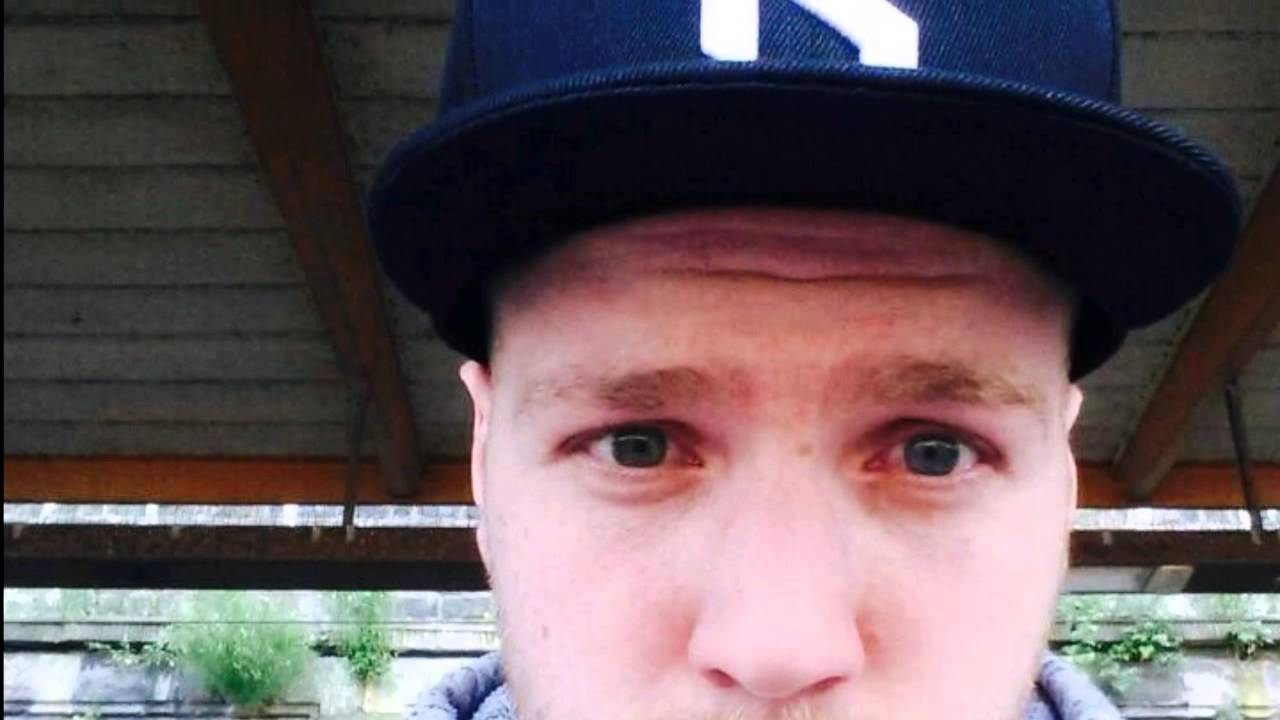 Phil Urban - 26 Comeback-Bars - YouTube