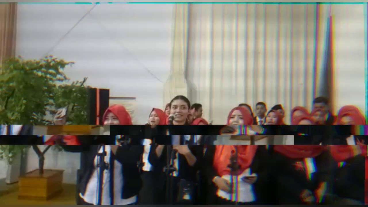 Moment team paduan suara Unisan & Stimick Ichsan Gorontalo - YouTube