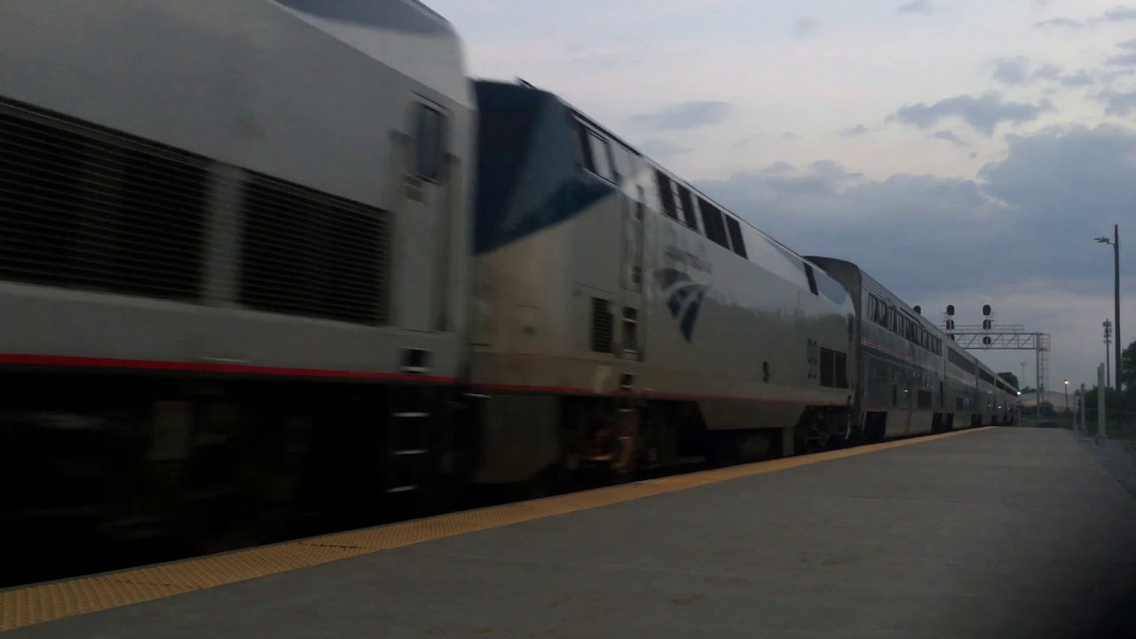 309 & Amtrak 30 Arriving At 421 with a Geep, 4000, and MOW Flatcars. 6 ...