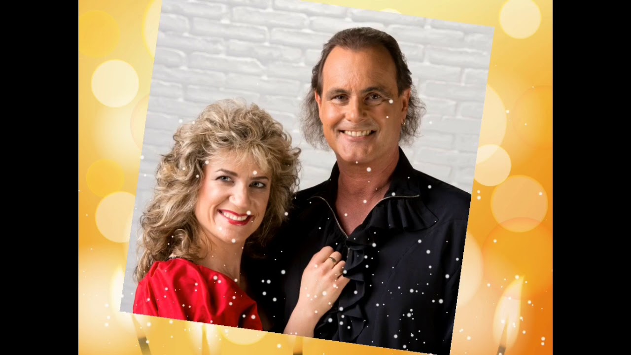 Stixi und Sonja - Total egal - YouTube