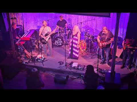 Pure Jerry / We Live On Benefit for Derek Dorsey / Fallser Club - YouTube