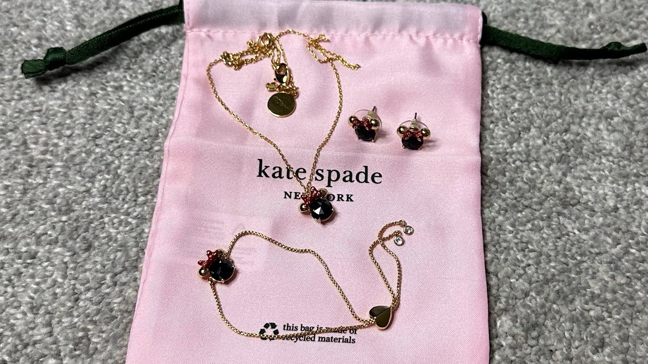 UNBOXING | Disney x KATE SPADE Minnie Mouse Jewelry Set - YouTube