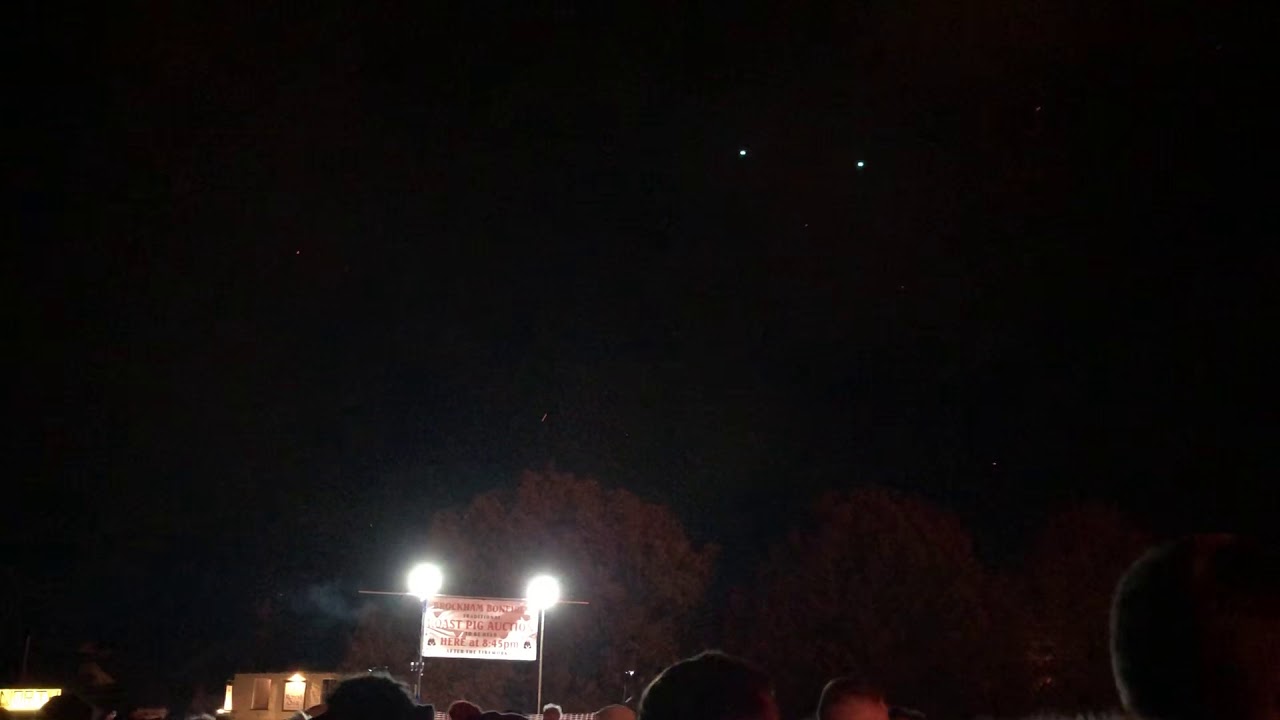 Brockham Bonfire Fireworks 2018 - YouTube