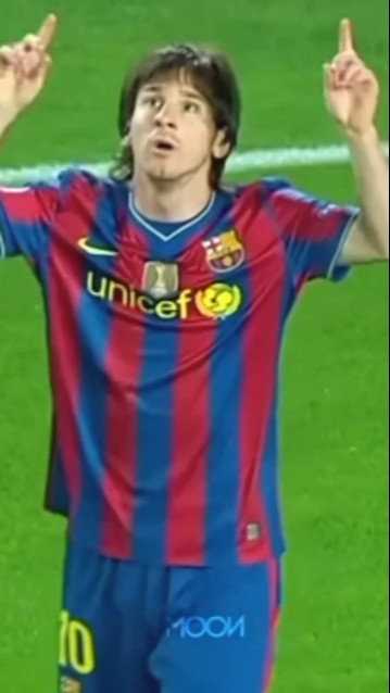 Messi in prime 🥵🤯 - YouTube