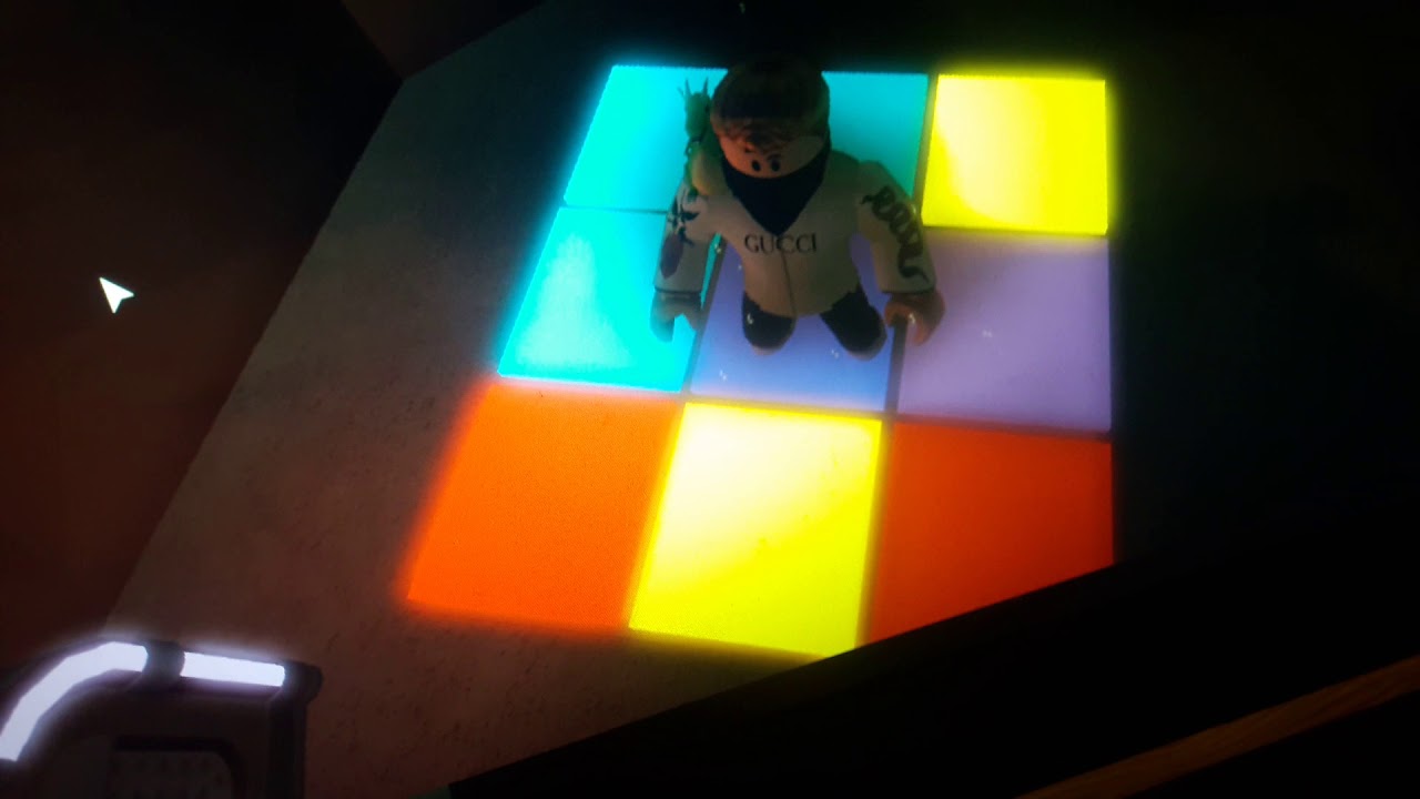 Gucci gang in Roblox - YouTube