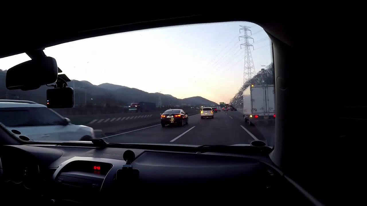 Diesel engine sound during highway driving (Visual driving white noise ...