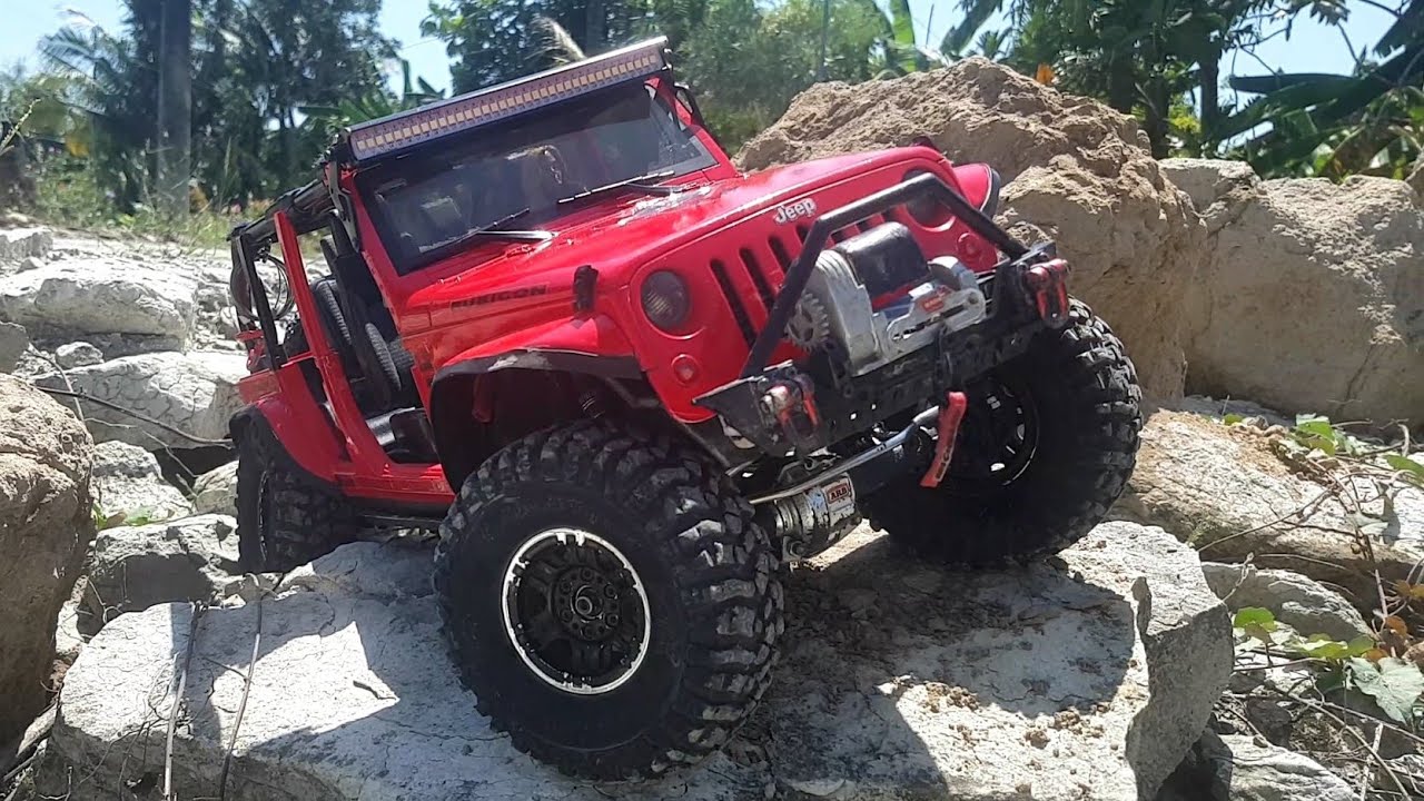 RC ADVENTURE 1/10 Scale RC Jeep Rubicon wrangler | jalan desa - YouTube