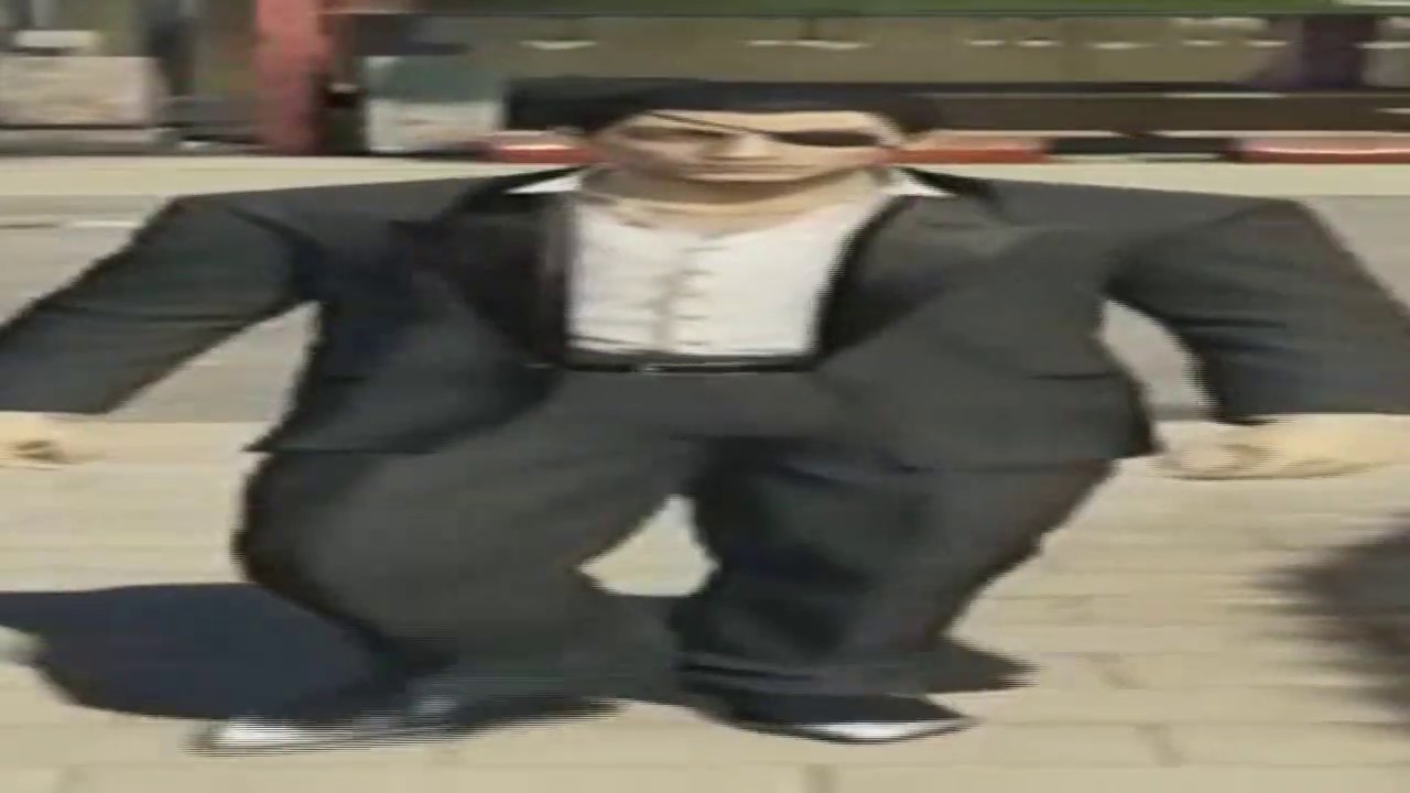wide goro majima walking - YouTube
