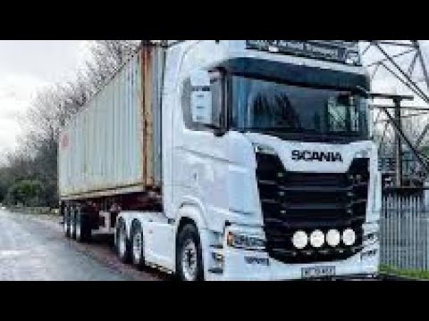 SCANIA SUPER 770S SPECIAL EDITION - YouTube