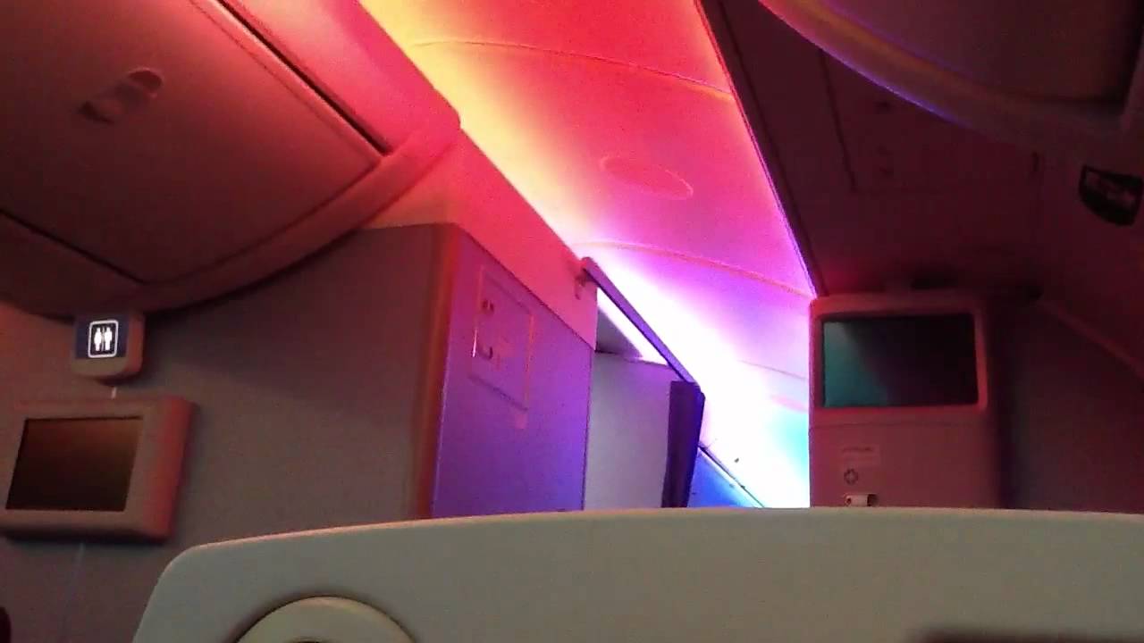 The cabin light in B787 dream liner is changing for rainbow color ...
