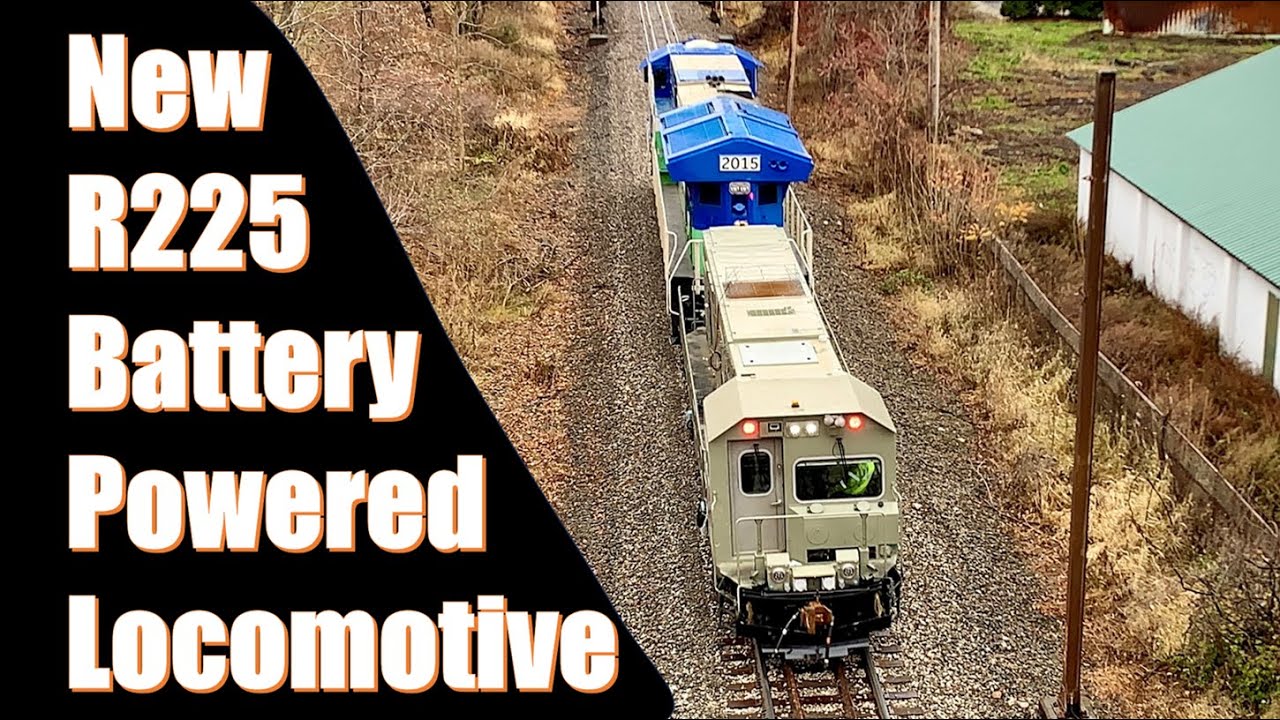 Hybrid Battery Powered R225 Locomotive for Metro North Commuter RR ...