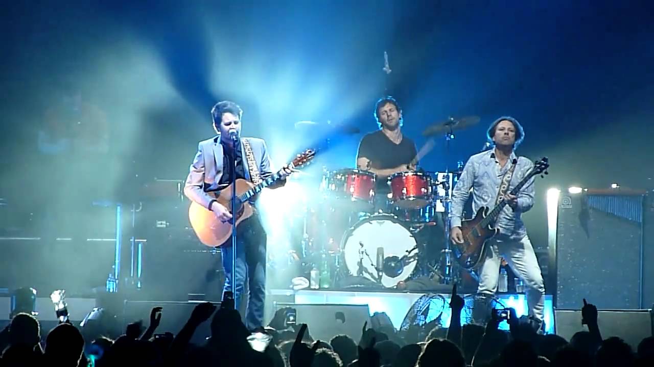 Powderfinger Concert Sunsets Tour Melbourne September 2010 - YouTube