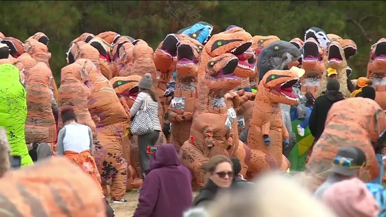 T. Rex Run returns to Henrico's Dorey Park Sunday - YouTube