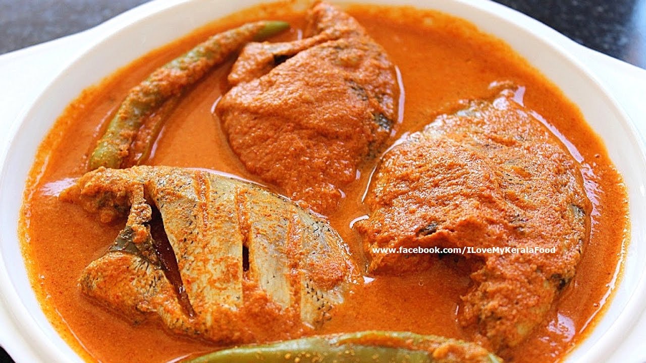 നാടൻ Karimeen Pallathi Thenga Arachathu- Grandma's (No Oil) Recipe ...