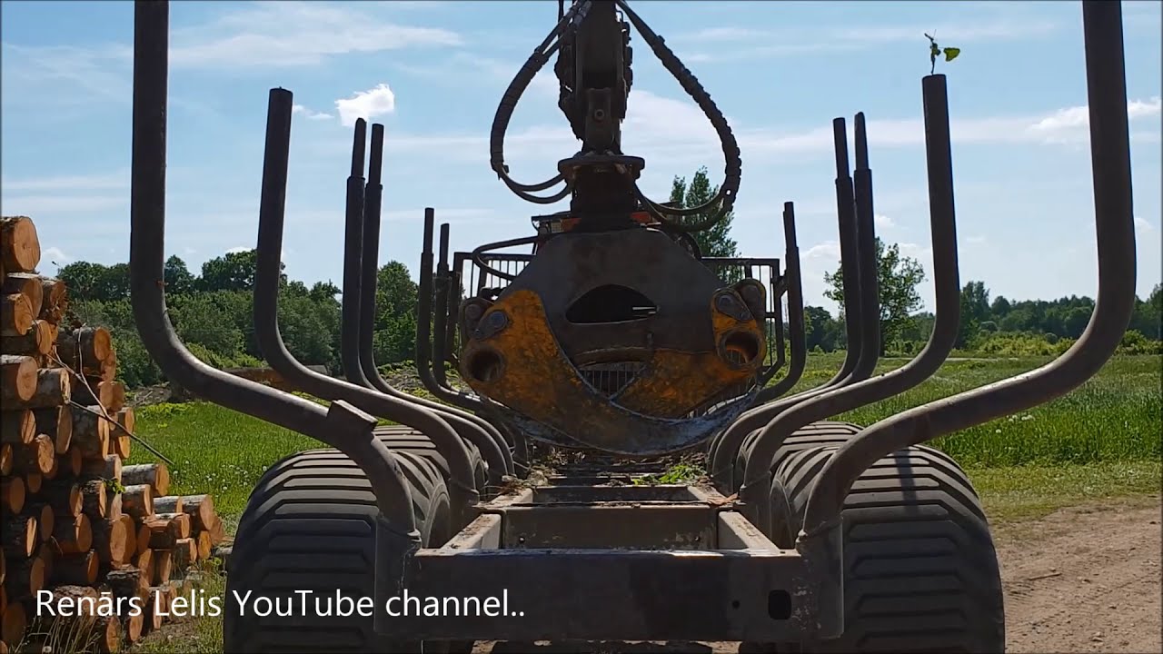 MTZ 952.3 with trailer Palms - YouTube