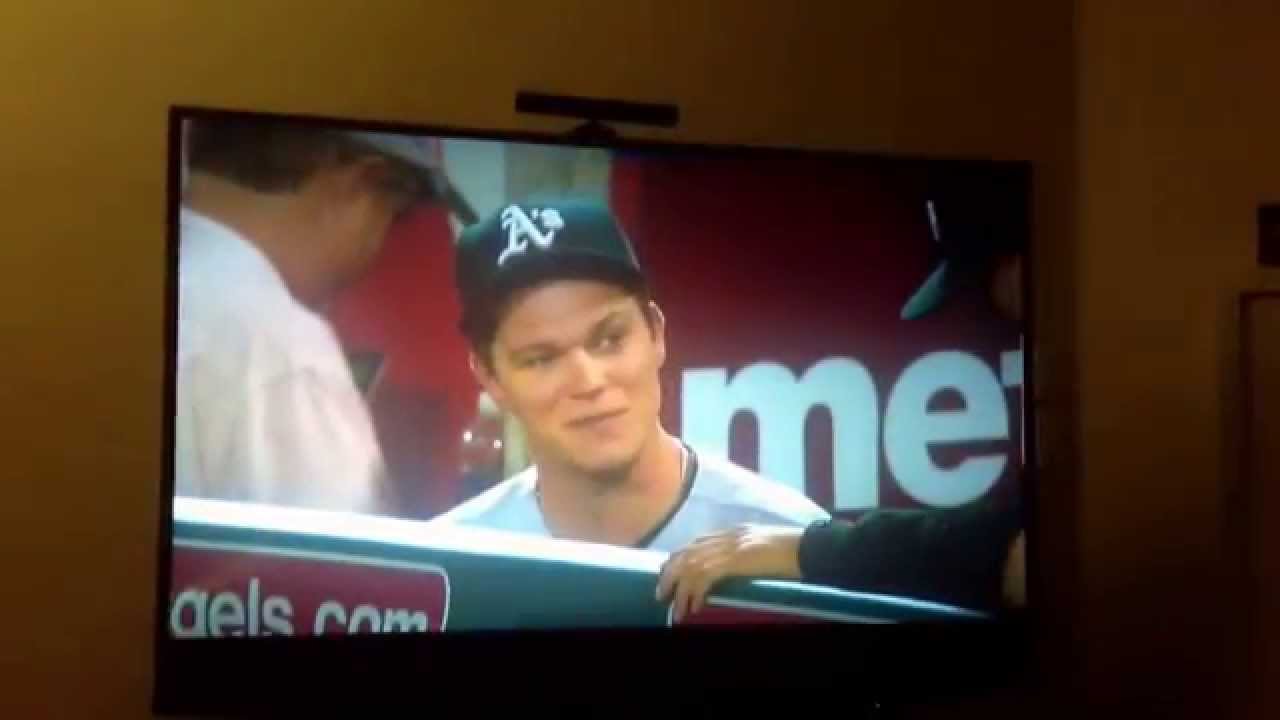 Ray Fosse Laughs at Vince Cotroneo as the star - YouTube