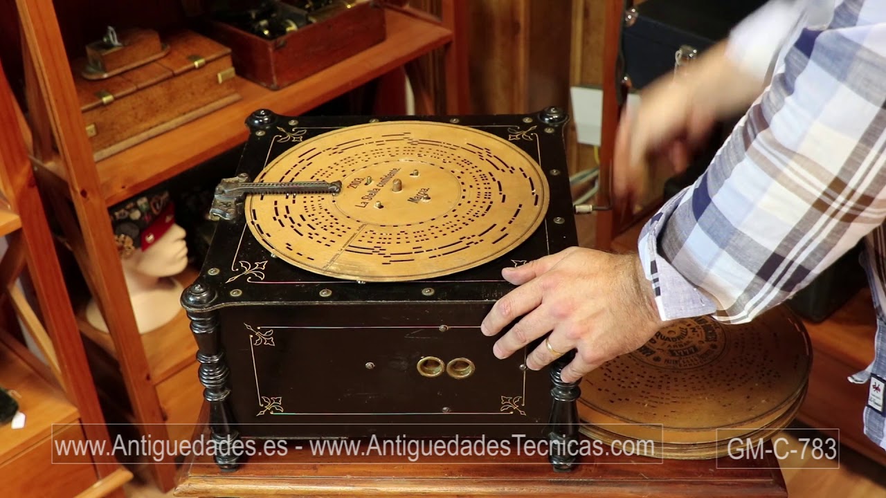 Antiguo Organillo Ariston de 24 notas. Perfecto Sonido. 14 Melodías ...