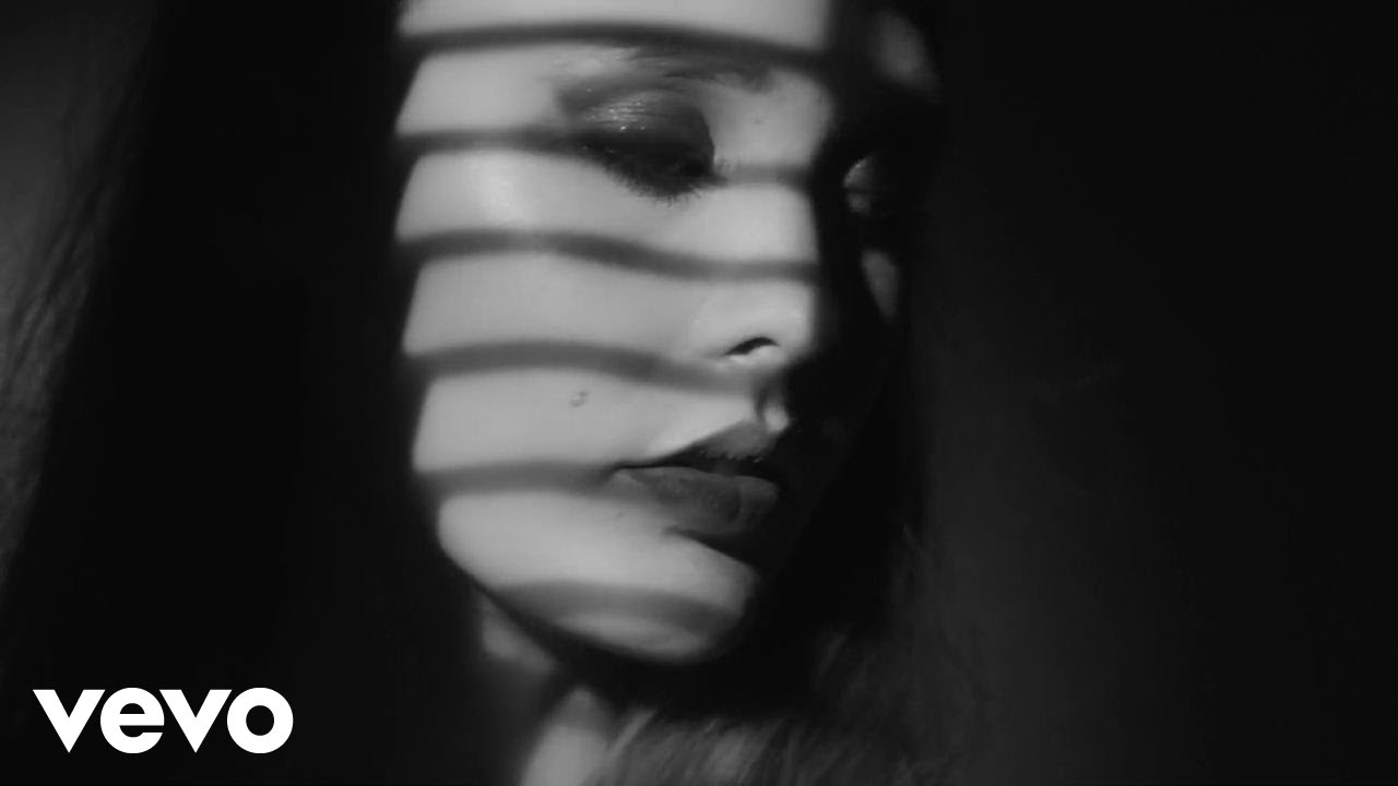 Cacadou Look - Moj Car (Među Velikim Muškarcima) - YouTube