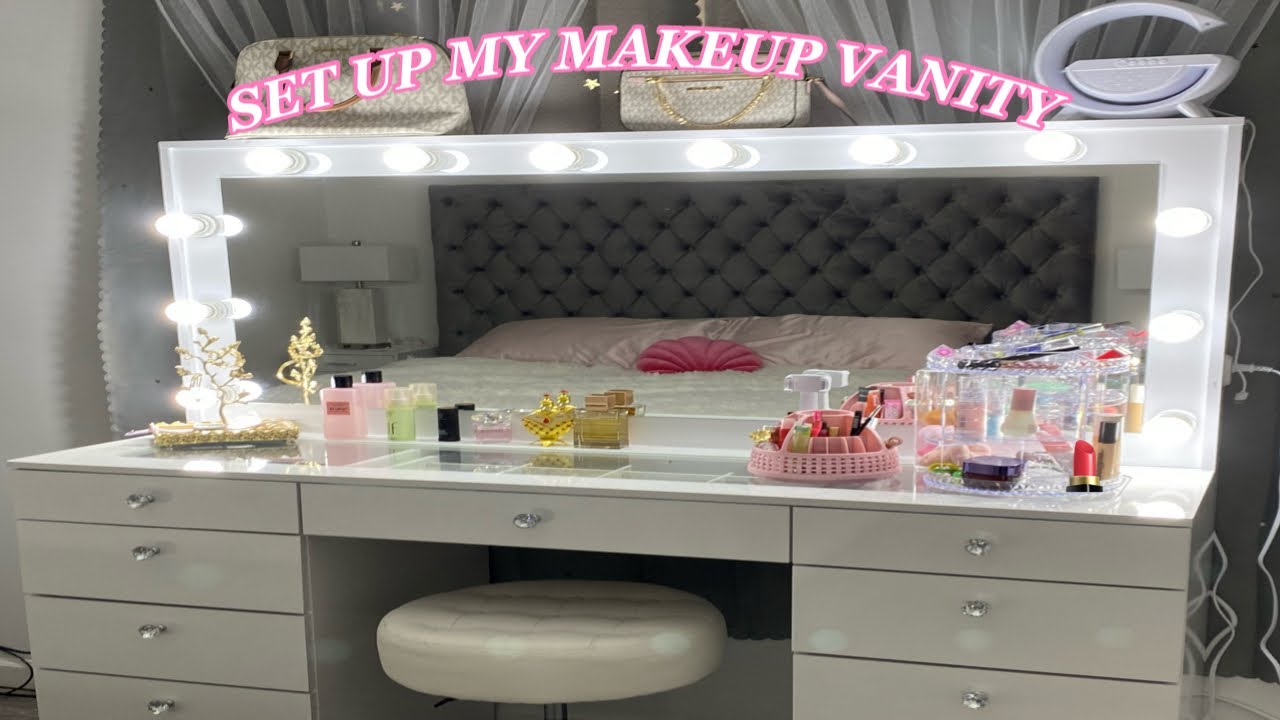 SET UP MY DREAM MAKEUP VANITY W/ ME😍💄💕 - YouTube