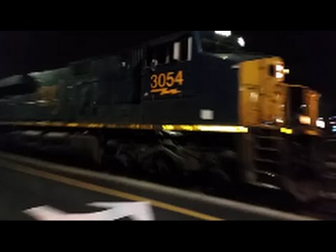 [CSX]3054 ES44AH & CW44AH Leads Q470-30 W/A Screaming K5HlAR23 Doppler Effect In Fay NC Pulling ...