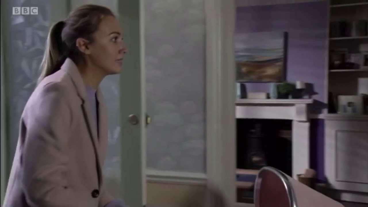 Louise hits Sharon - Eastenders (9th January 2020) - YouTube