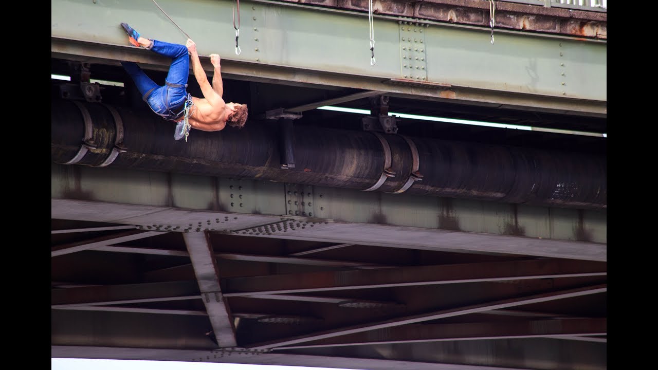 Buildering Teaser - Klettern und Bouldern in der Stadt - YouTube